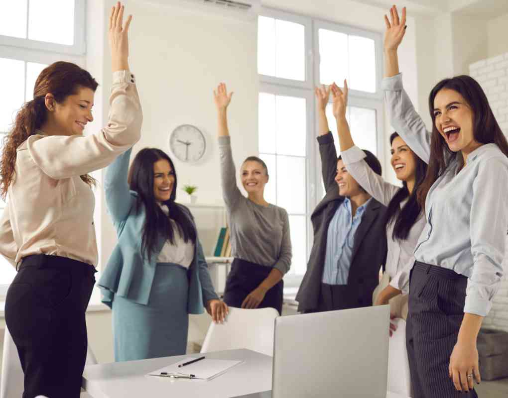 ¿Cómo la brecha salarial de género impacta en su negocio?: Alma